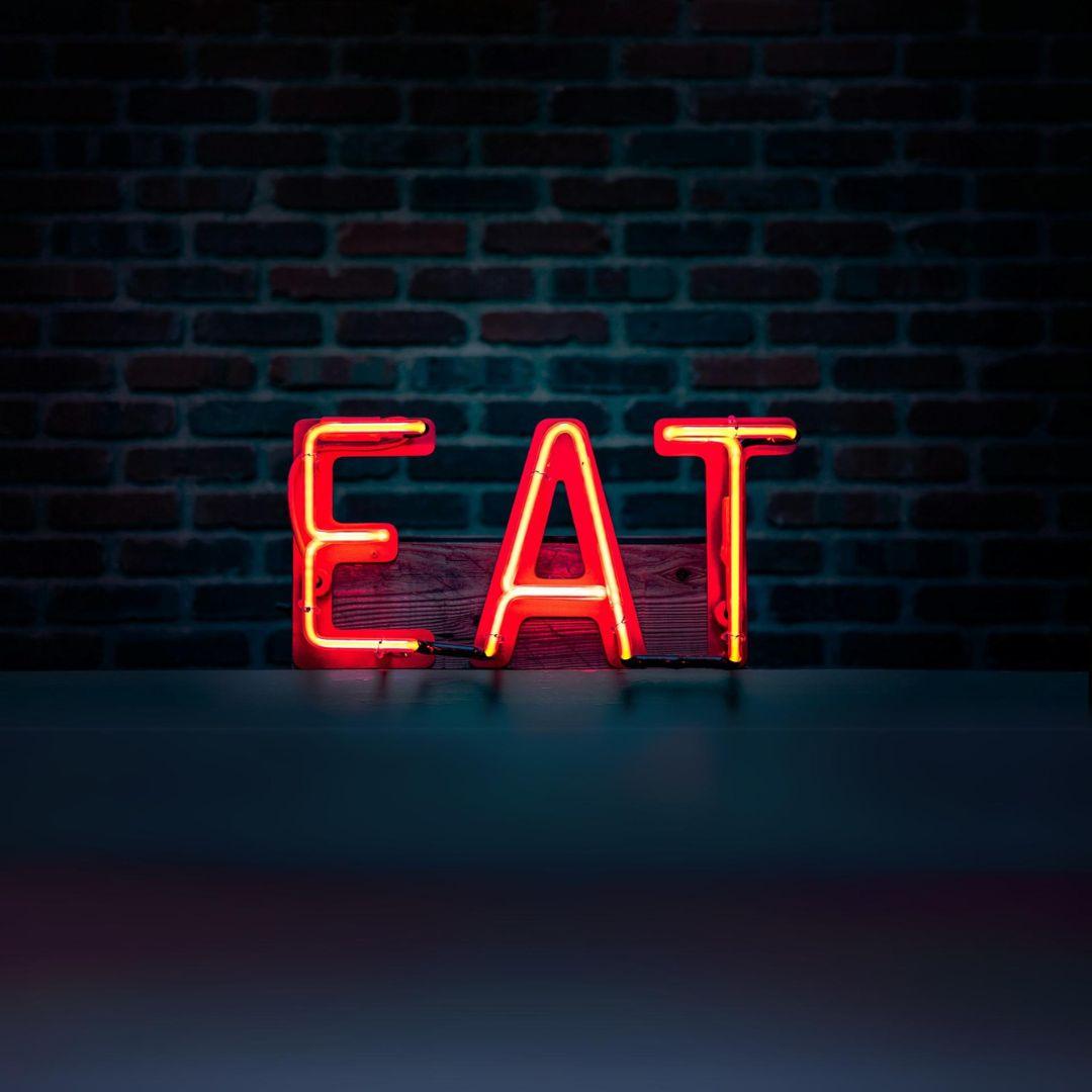 Eat LED Neon Sign | Modern Kitchen & Restaurant Decor – Neonific.com